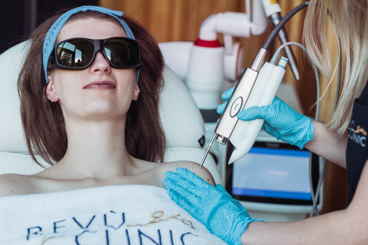 Papilomų šalinimas - REVÙ CLINIC