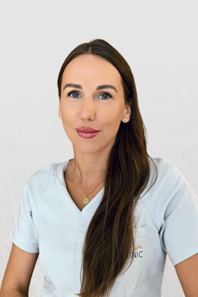 Komanda - REVÙ CLINIC